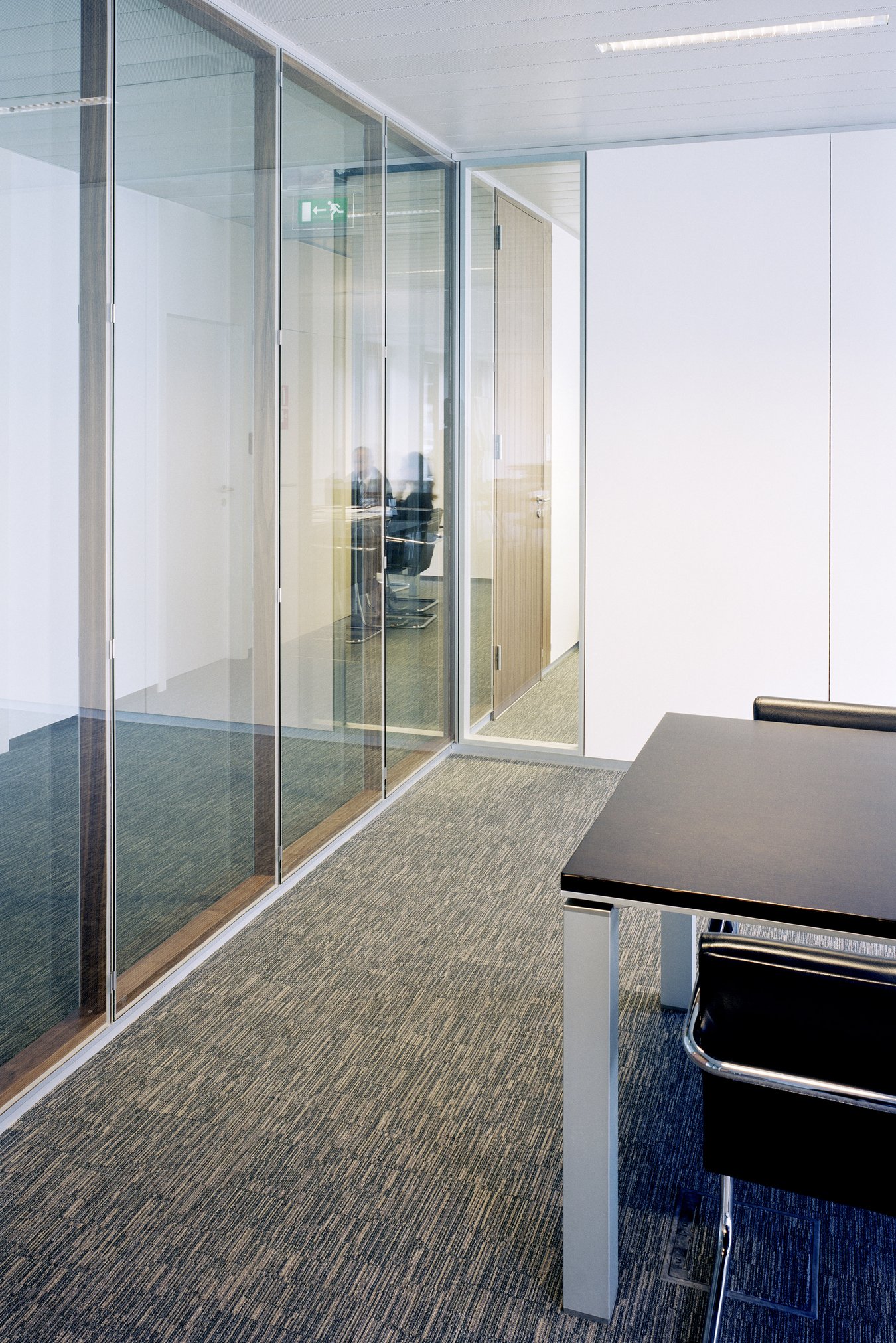 FABECK ARCHITECTES: Bâtiment administratif 'K-Point'